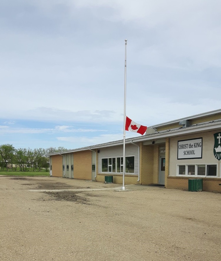 Flags in Shaunavon Lowered to Half-Mast - SwiftCurrentOnline.com ...