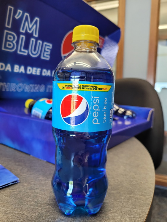 Pepsi Blue... A Berry Blast from the Past! - SwiftCurrentOnline.com ...